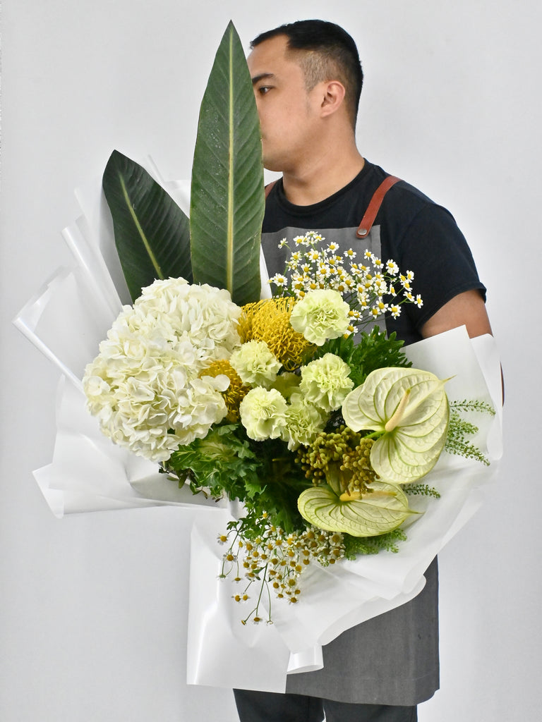 Chartreuse — MUSE Flowers & Wrapping