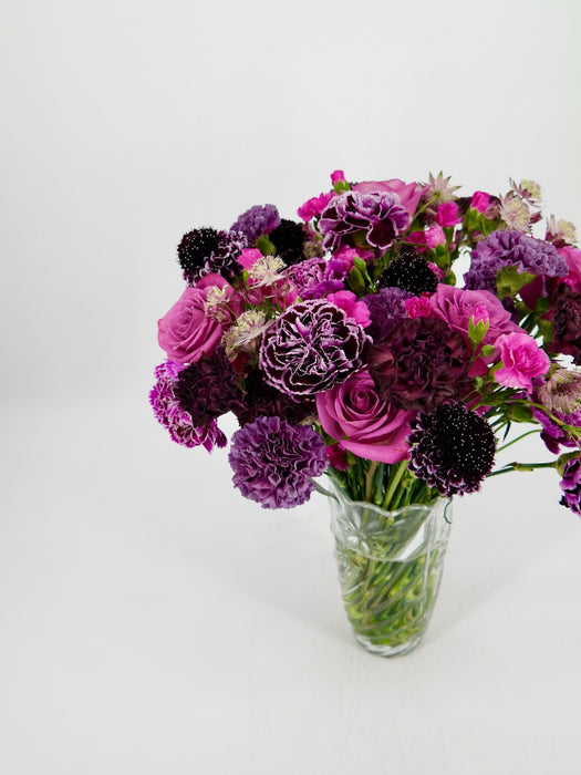 Scarlet — MUSE Flowers & Wrapping